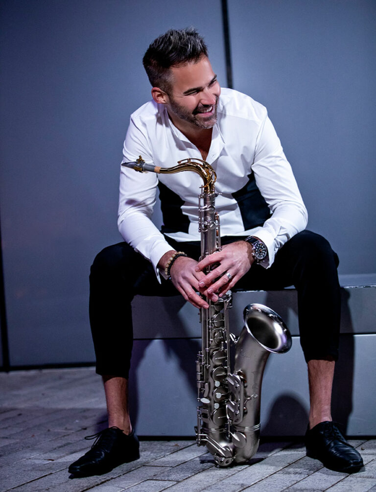 Phil Denny – Victor Magazine