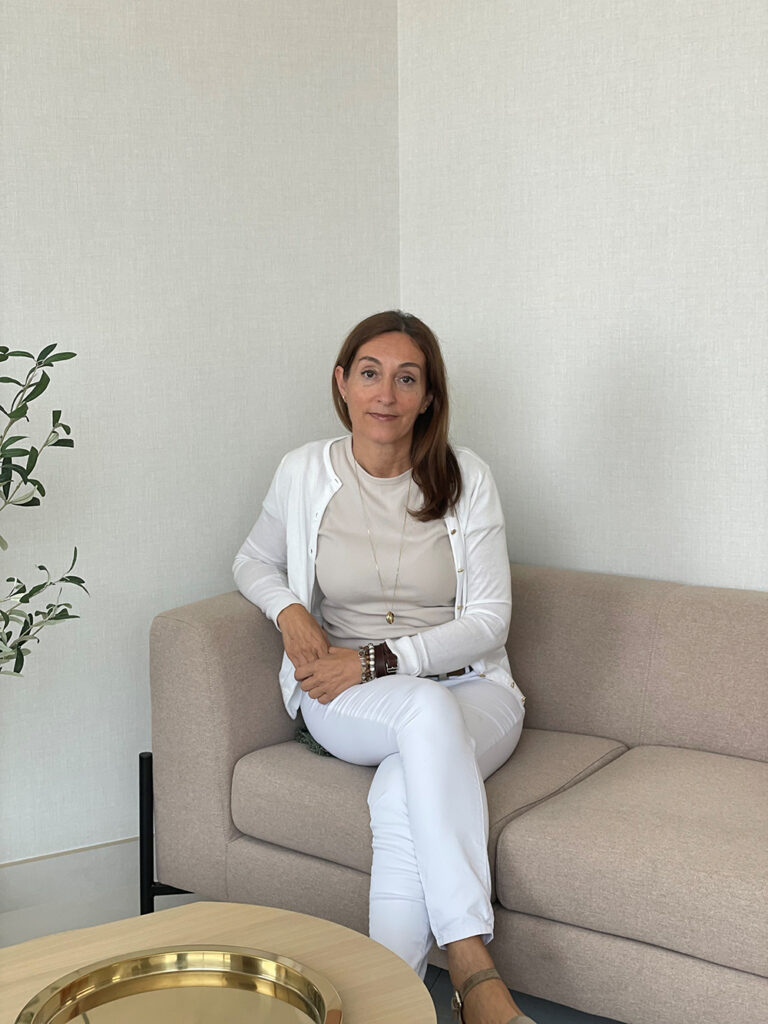 Dr. Maria Alonso – Victor Magazine
