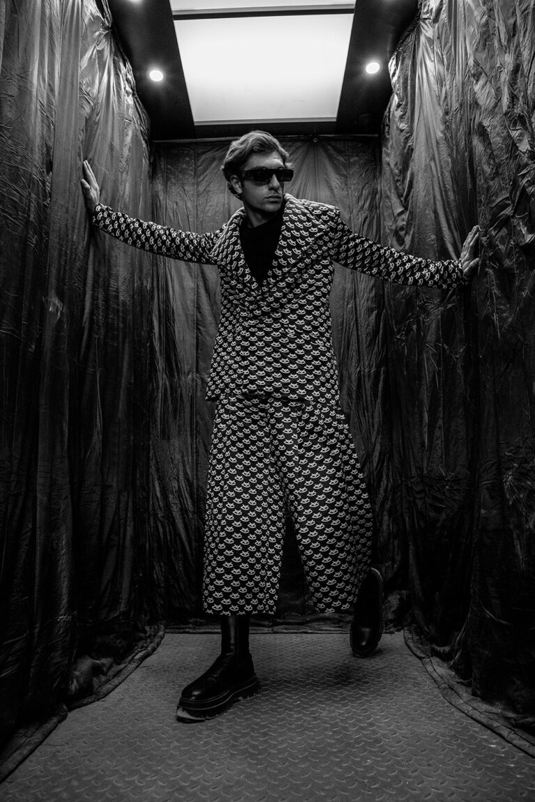 FASHION – Victor Magazine