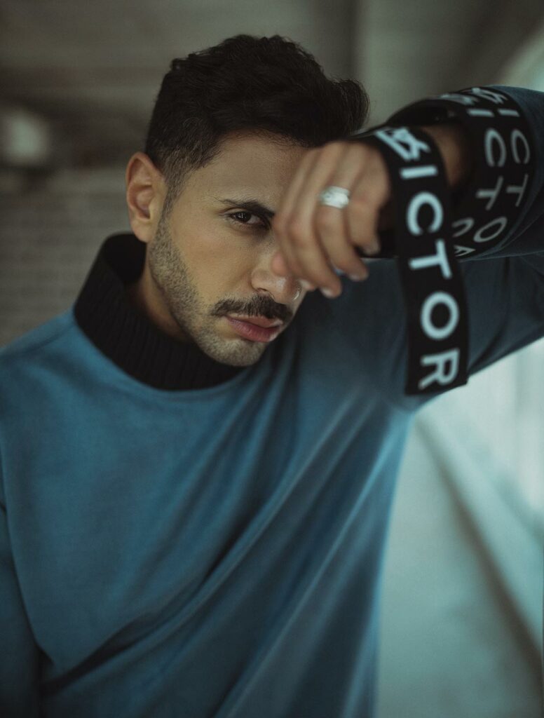 Victor Magazine – UAE magazine For Fashion Photos Models